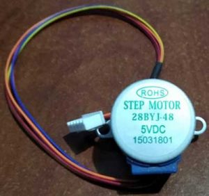 Motor Paso a Paso 28BYJ-48 con Arduino junto al driver ULN2003 y el L298N